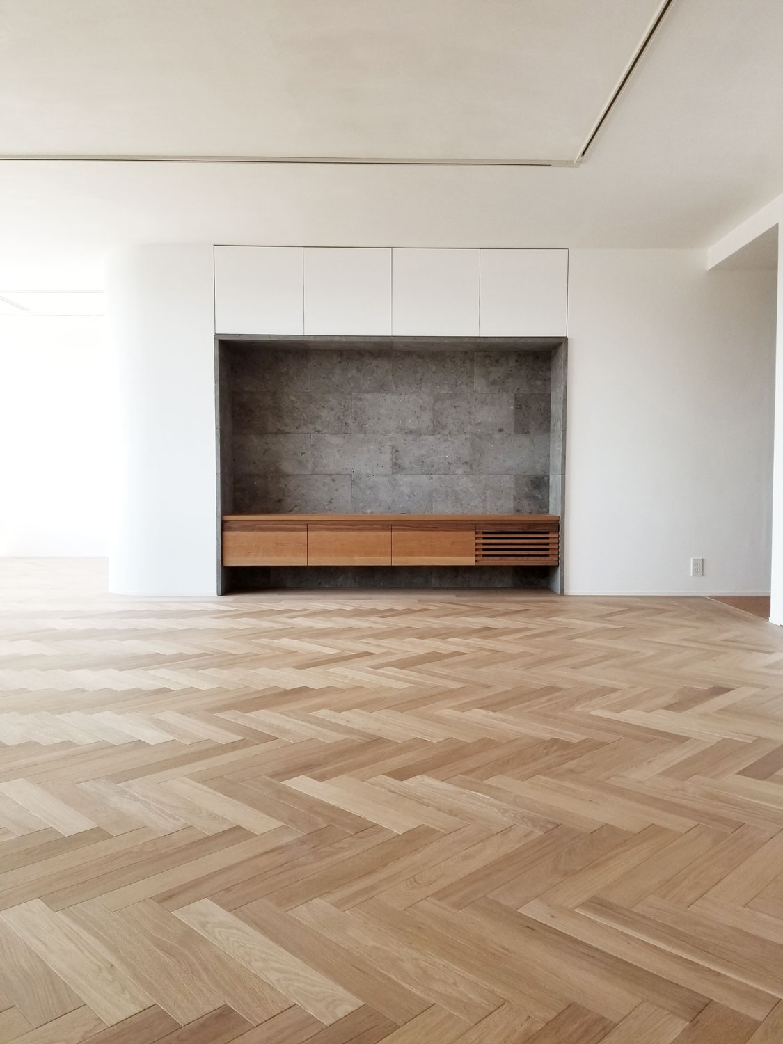 190405床塗装+最終調整 | 一級建築士事務所 小川屋 ｜ お施主さんが主役の家づくりを